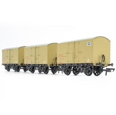 SR D1478 Van - Modified SR Livery (1936 to March 1941) - Triple Pack 1 ...